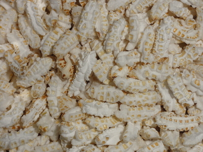 Iyengar Thaligai: Nel Pori urundai (Puffed Paddy balls)