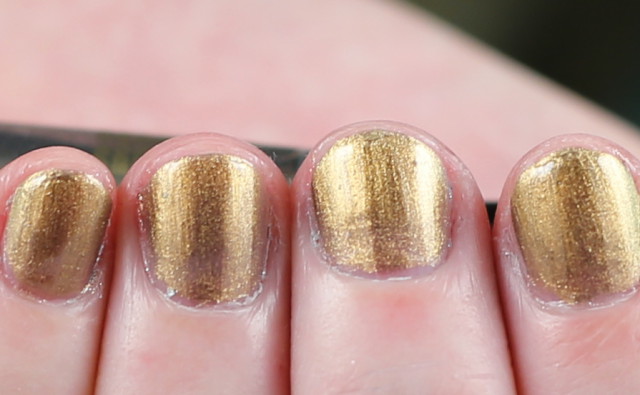 Revlon Nail Enamel High Shine Metallic, Glitter and Texture collection ...