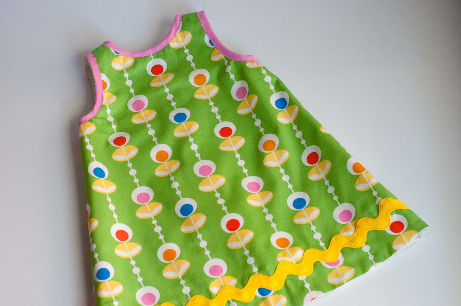 Aesthetic Nest: Sewing: Mod Shift Dress (Tutorial)