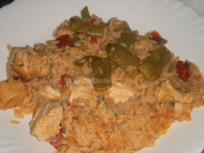 PAN FRITO O REBANÁS: ARROZ CON POLLO Y JUDIAS VERDES