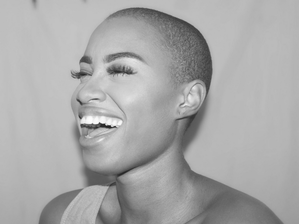 Lifestyle - How To Smile Like Instagram Influencers. - OTSMAGAZINE