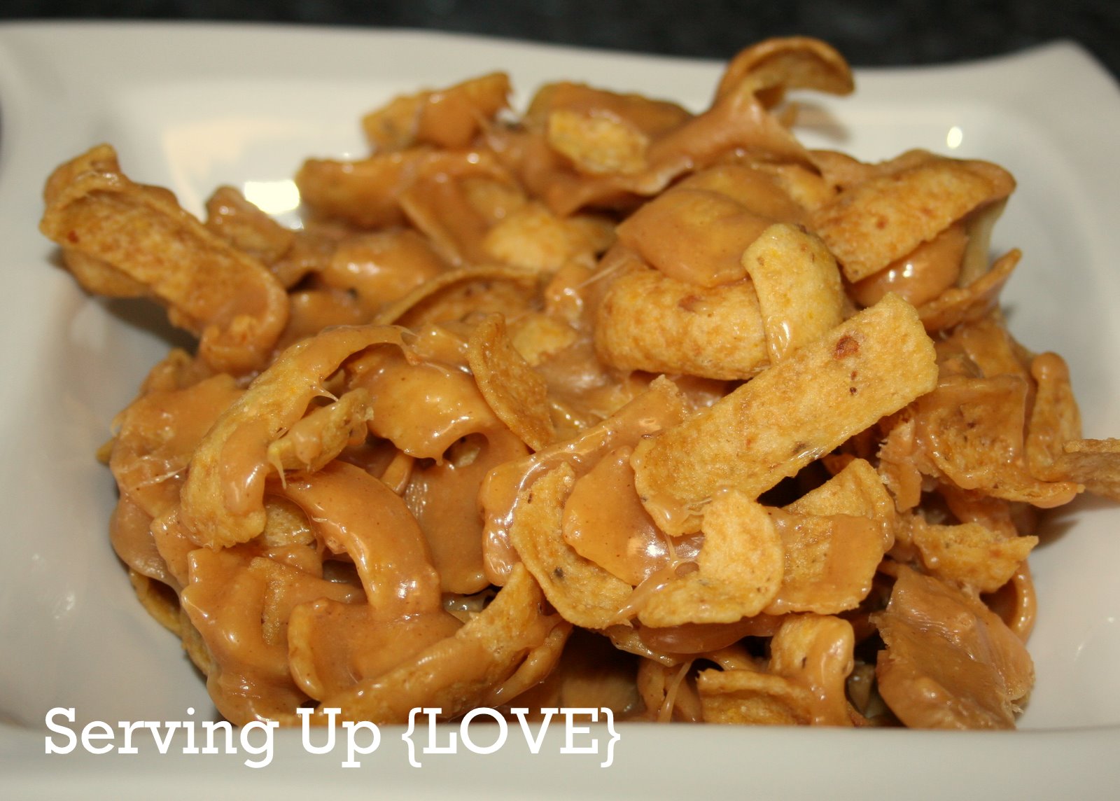 Katherine's Kitchen: Serving Up {Snacks}: Peanut Butter Fritos