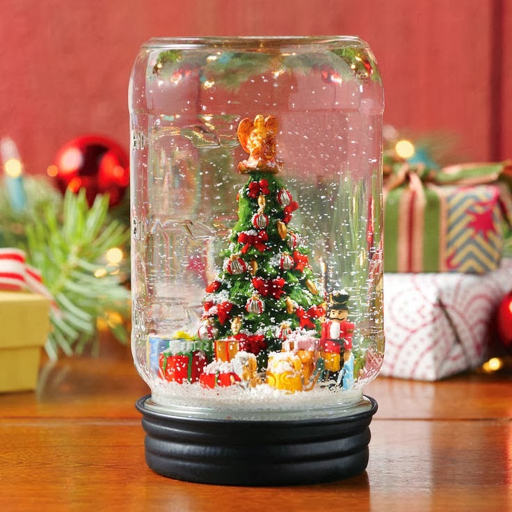 Simply Creative Mason Jar Christmas Snow Globe