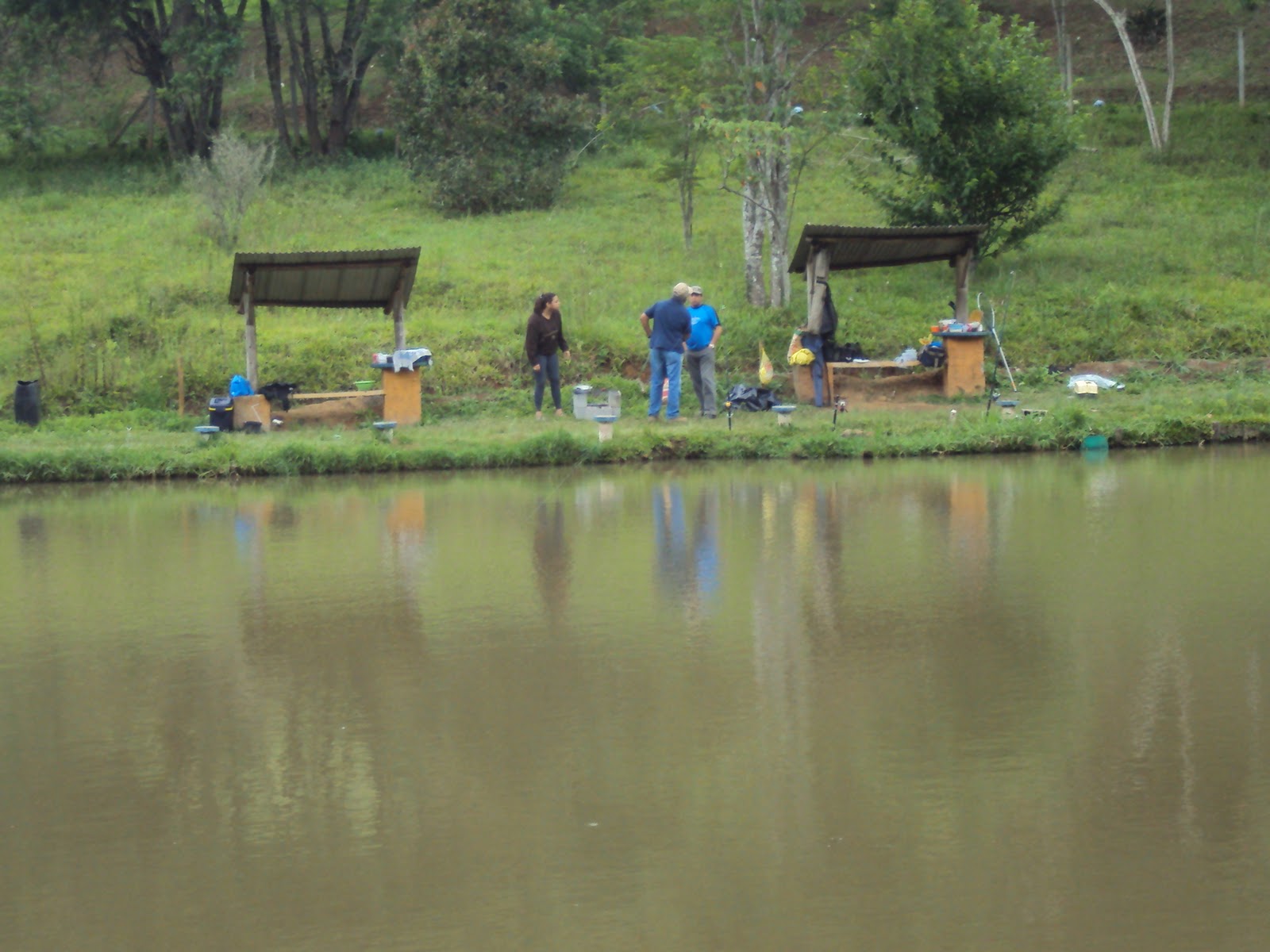 OS PESCADORES TS: pesqueiro triangulo - 03/12/2011