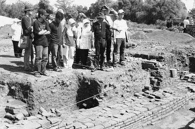 Pengertian Arkeologi | Fakta Inspiratif