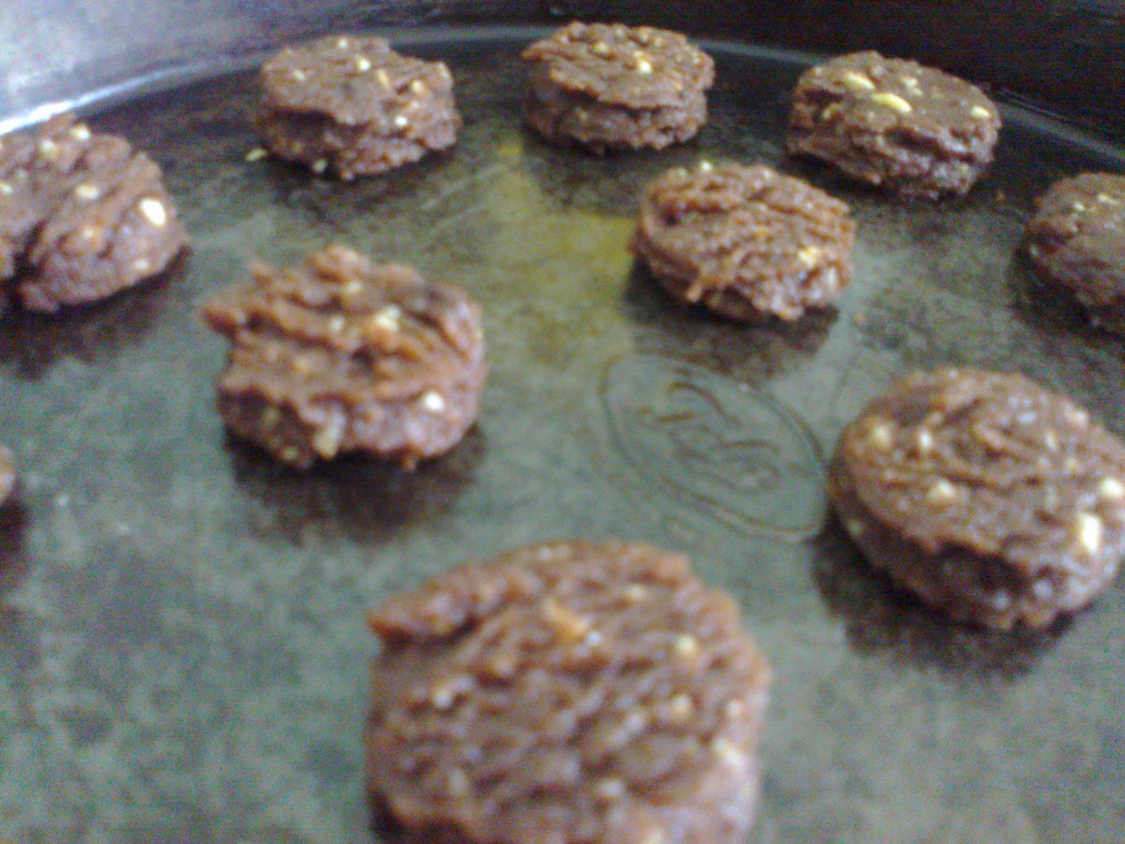 HusnaLana: #3 resipi : Chocolate Chip Cookies