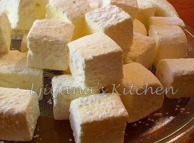 ČOKO BANANICE I PJENASTE BOMBONE