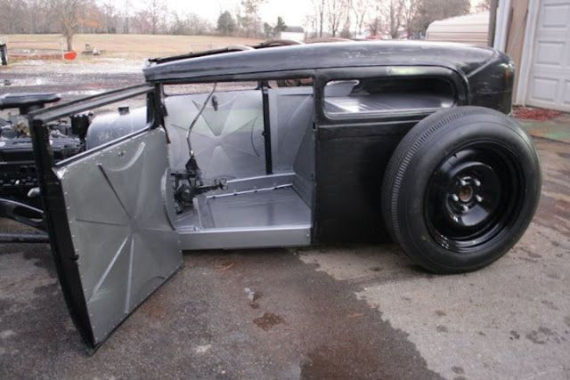 Waiting BD: Inside Ricky Bobby’s Rod Shop