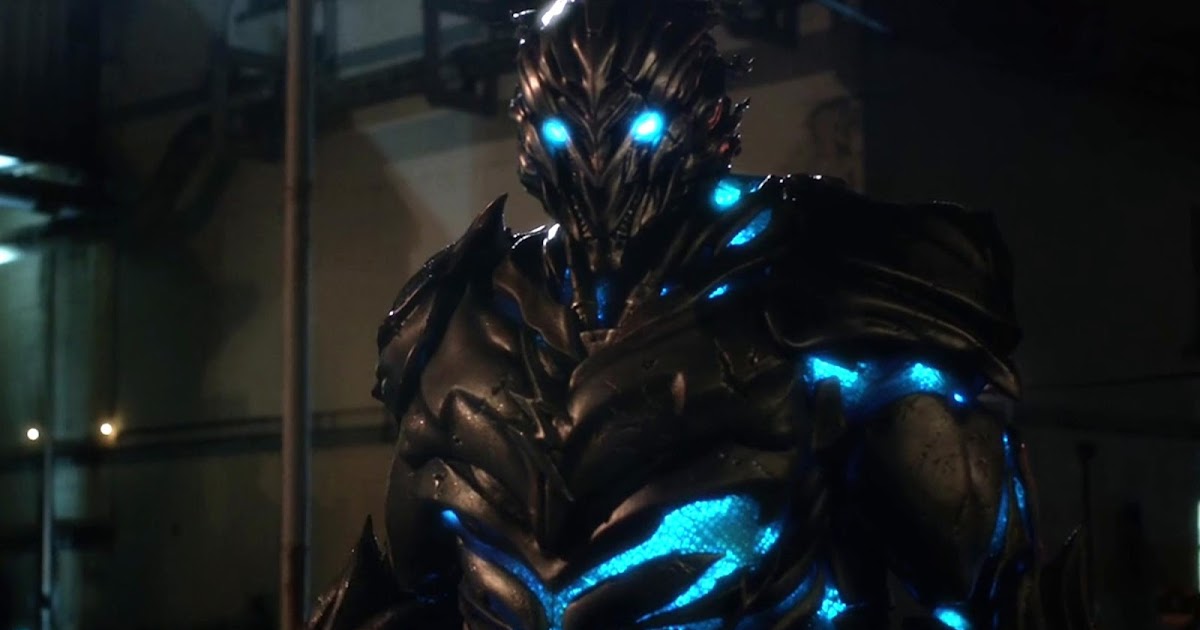 AMpm FUN: The Flash: What Does Savitar's Identity Mean for Barry?