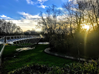 Patrick Comerford: A stroll across the ‘Living Bridge’ in Limerick ...