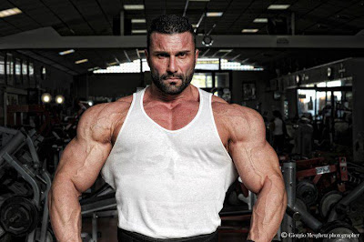 LA PERFECTION FAITE HOMME: ALESSANDRO GRASSI 06