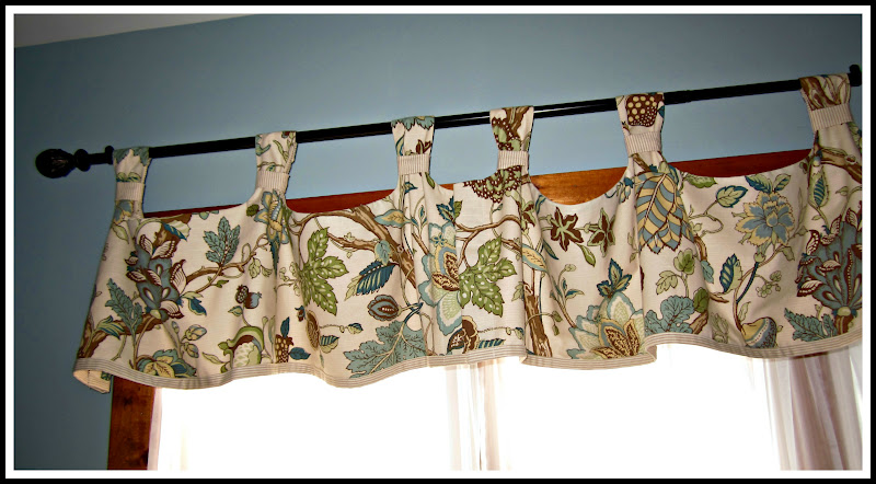 Sweet Magnolia Way: Bedroom Curtains and Accessories