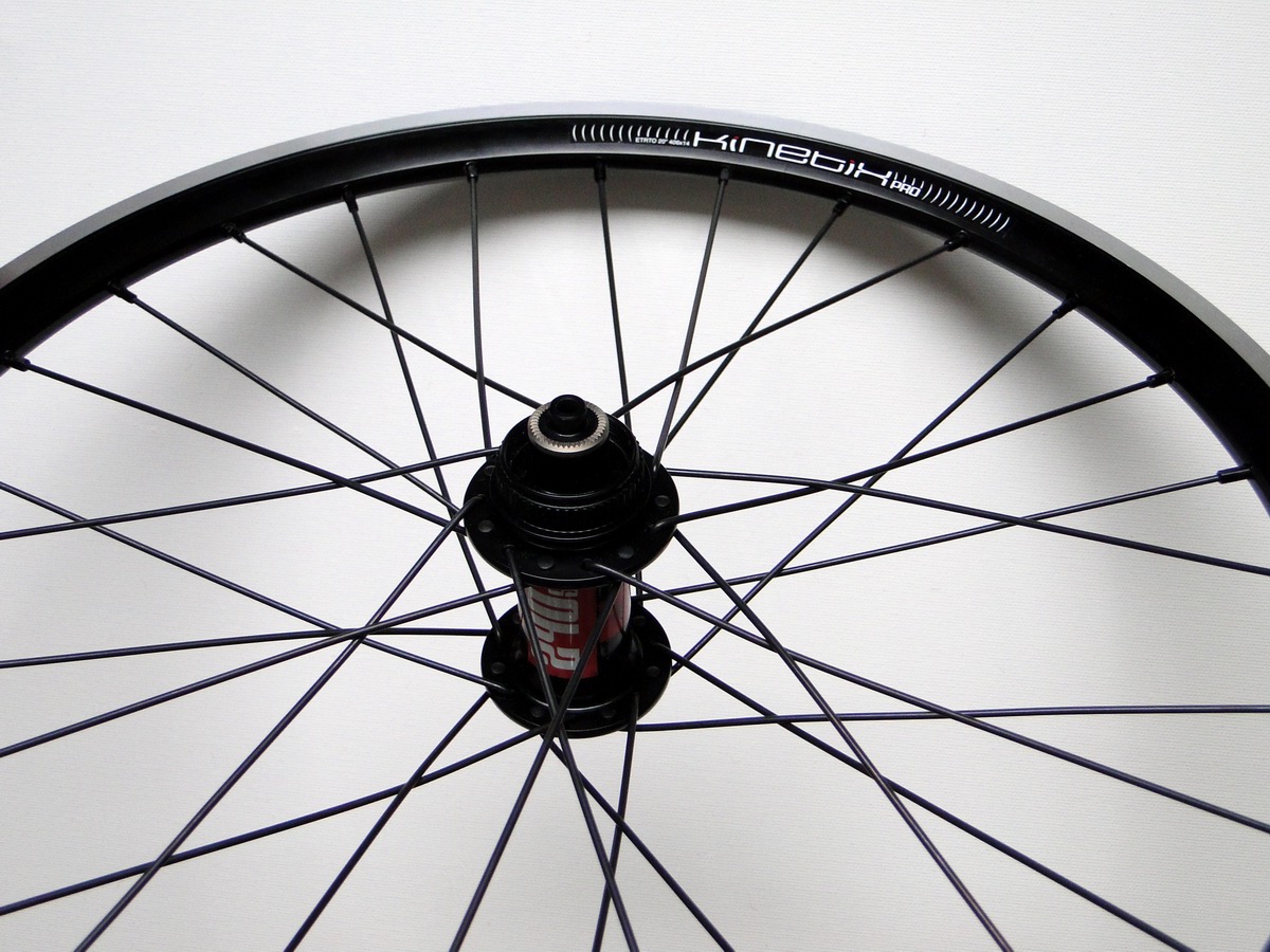 Custom Recumbent Wheels: DT Swiss 240S Kinetix Pro 28 spokes