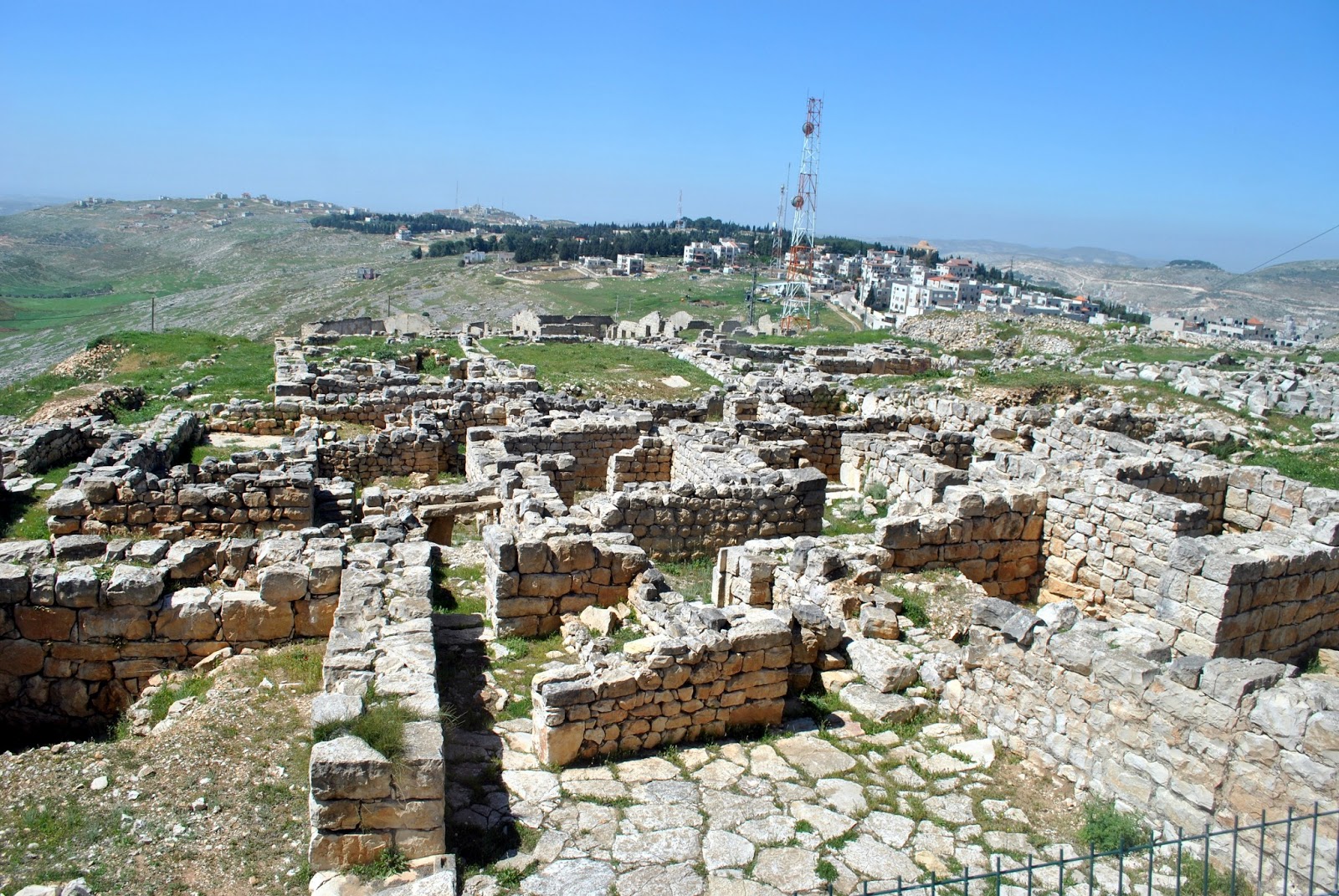 the Grabers: Mt. Gerizim site