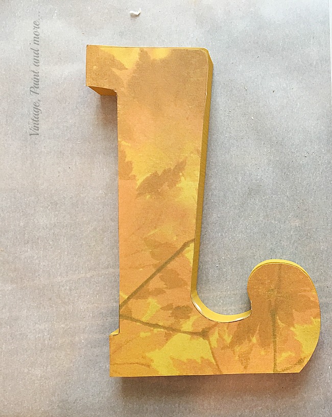 Fall Mantel with Wood FALL Sign | Vintage, Paint and more...