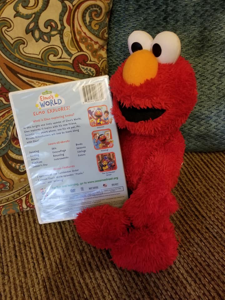 Elmo's World: Elmo Explores is the Perfect Gift for Your Little ...