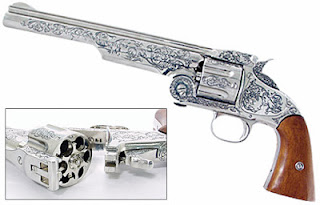 Master of the Boot's Deadliest Warrior: Peter Griffin vs Mickey Mouse