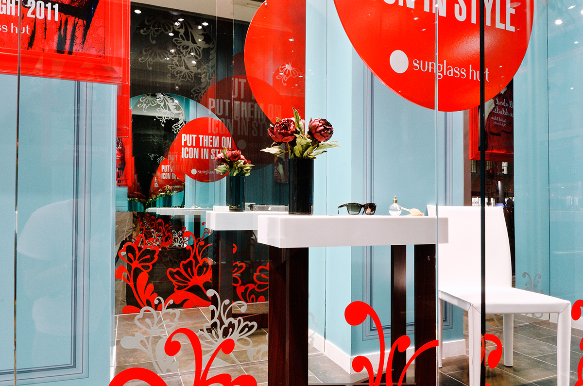 Geoff Howell Studio Inc.: Sunglass Hut