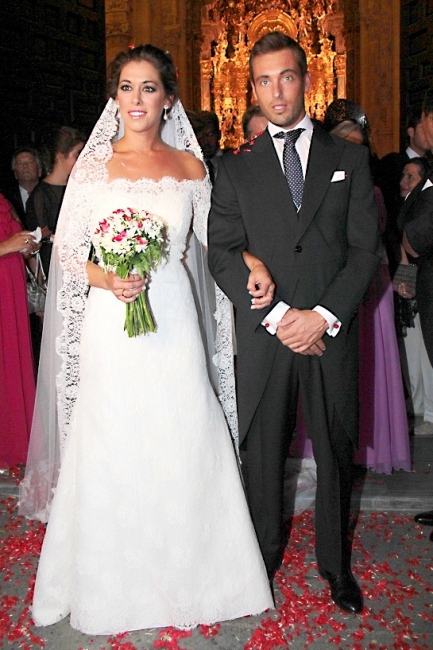 Red Carpet Wedding: Miriam Ramos - Red Carpet Wedding