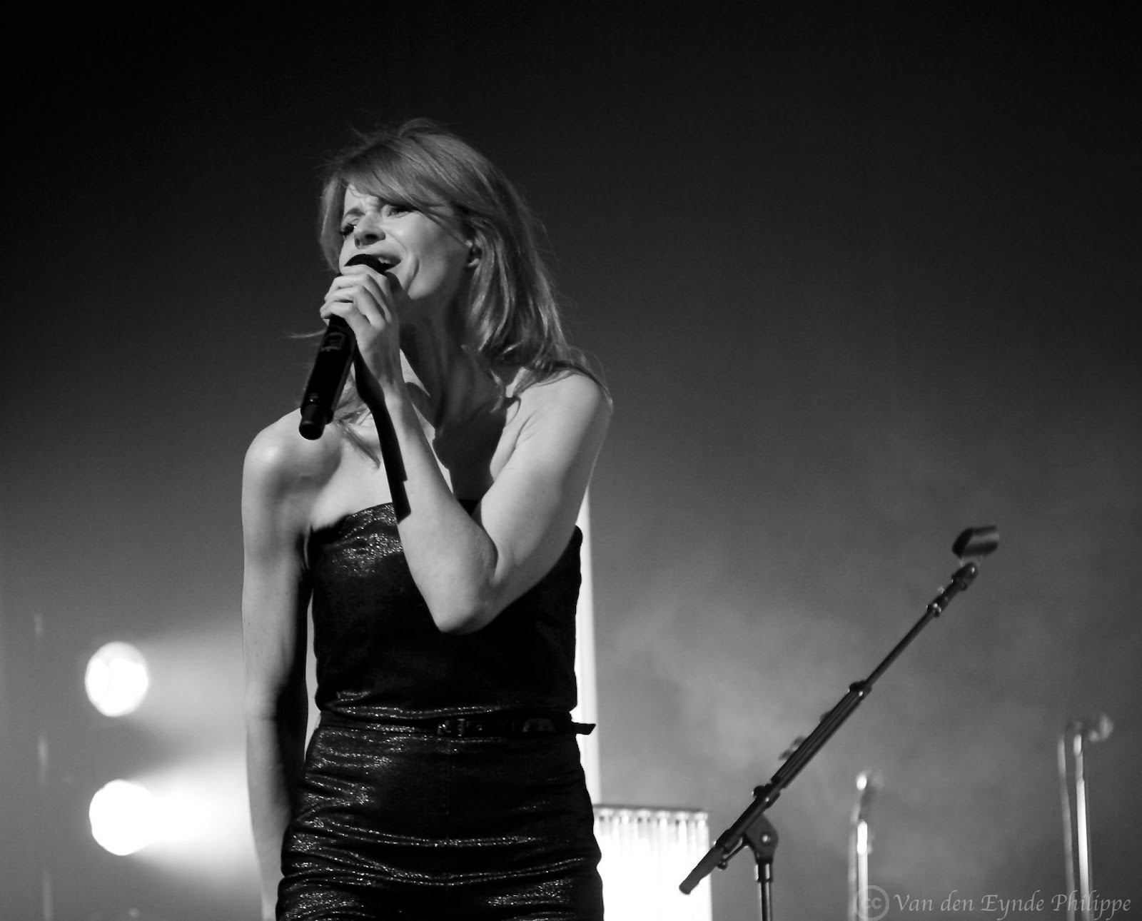 VdE Tribulations: Axelle Red (AB)