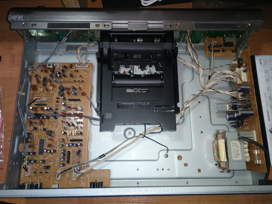 Rożne takie... hi-fi, graciarnia, mało inteligentny dom.: Deck Akai DX-1200