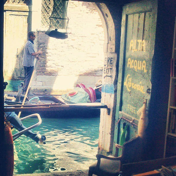 L'odore del libro : Cose fotografate in vacanza