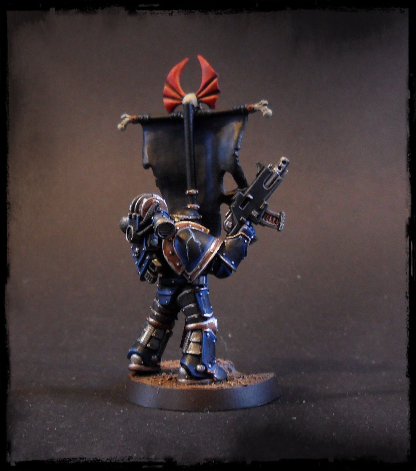 Nemac's 40k: Night Lords Banner and Bearer Finished