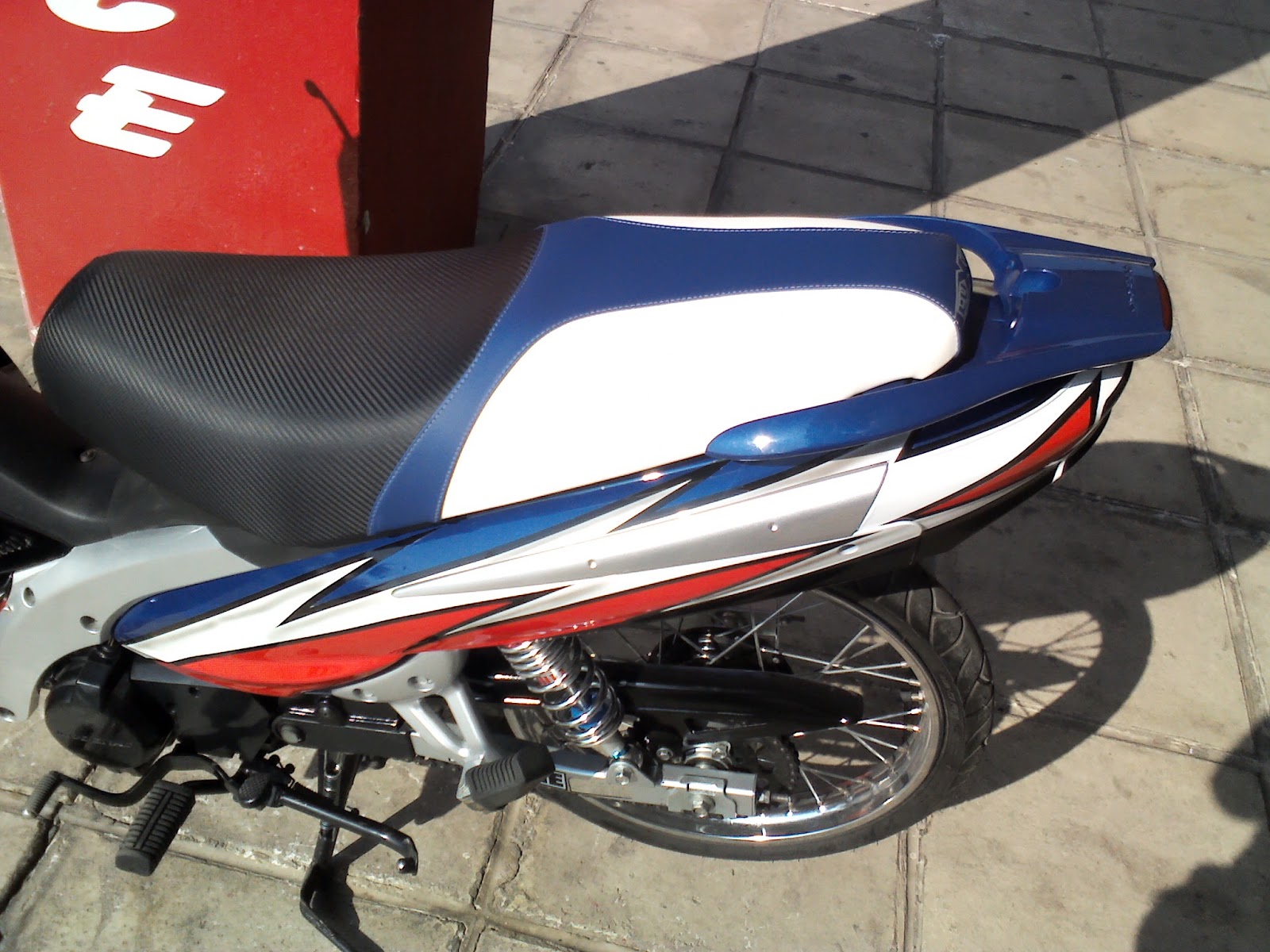 T.T.Design: MODENAS KRISTAR 125 by M-Place T.T.Design
