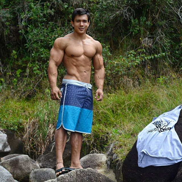 Daniel Roman: Excellent Shoulder Exercises