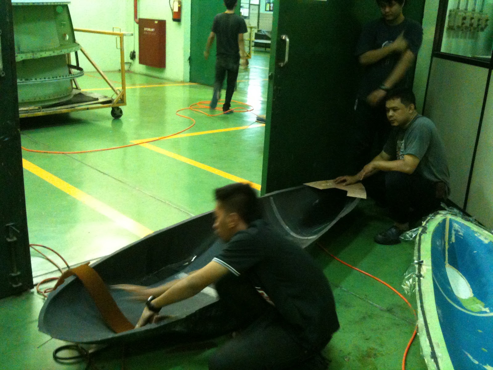 ITS TEAM - SAPU ANGIN SHELL ECO MARATHON 2012: Momen - Momen Proses ...