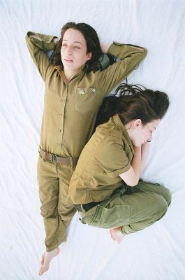 Female Soldier Feet: army girls