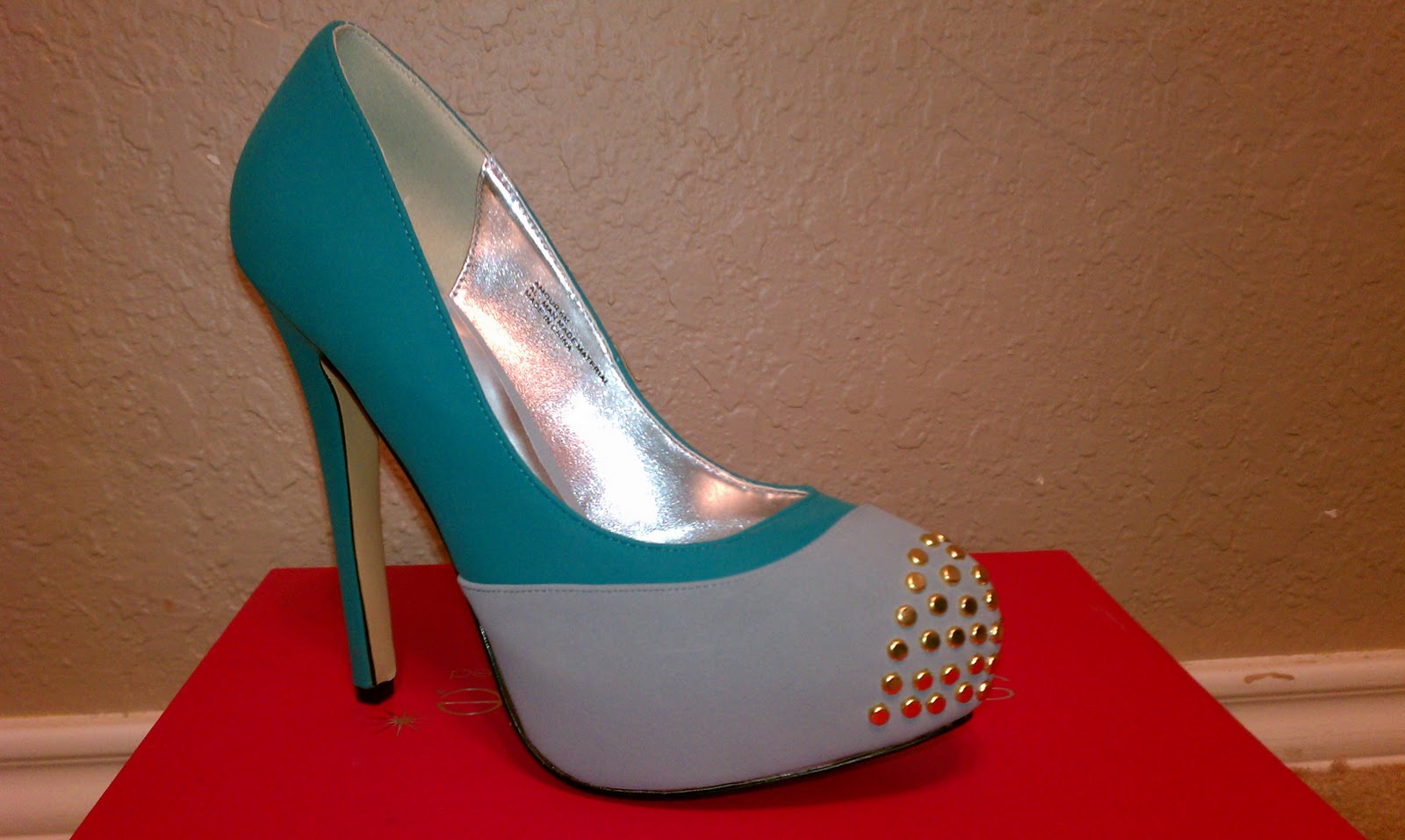 My Life in Shoes: ShoeDazzle!