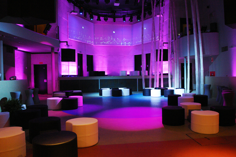 Viva la fiesta Viva la Noche Vivan los Dj's: Discoteca Shoko (Madrid)