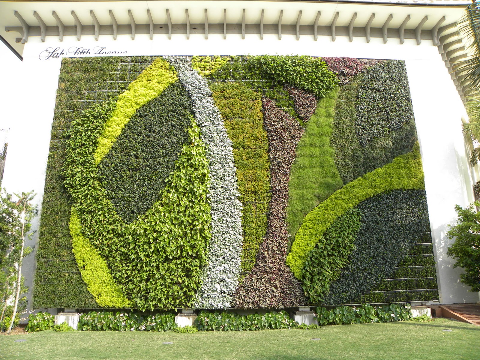 1000+ images about Living Wall on Pinterest | Living walls, Vertical ...