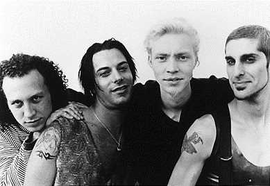 malware: Canción del día n°175 Porno For Pyros - Pets