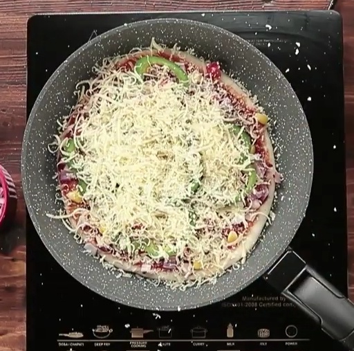 How to make Street Style Pizza at Home | Step by Step Vegetarian ...