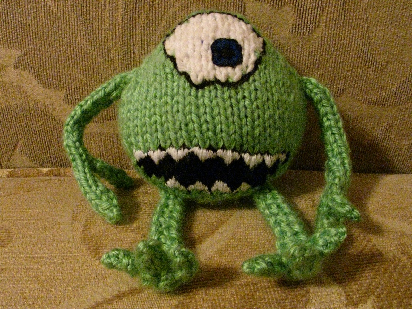 The Learning Dabbler: Mike Monster Knit Pattern