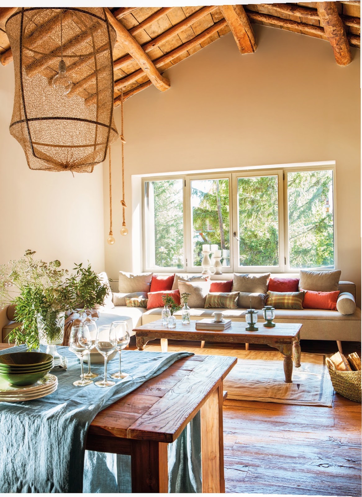 A rustic-chic house in the Pyrenees in Spain