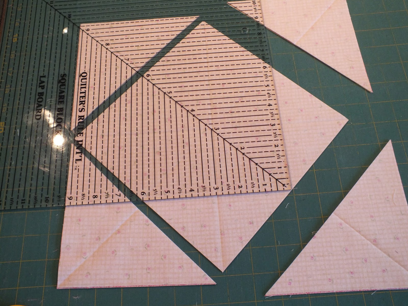 straythreads: Snail Trail cutting