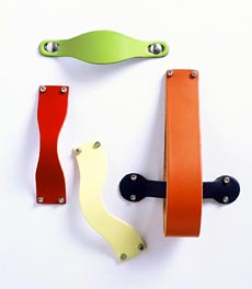 Make Them Wonder: Lovin' these drawer pulls