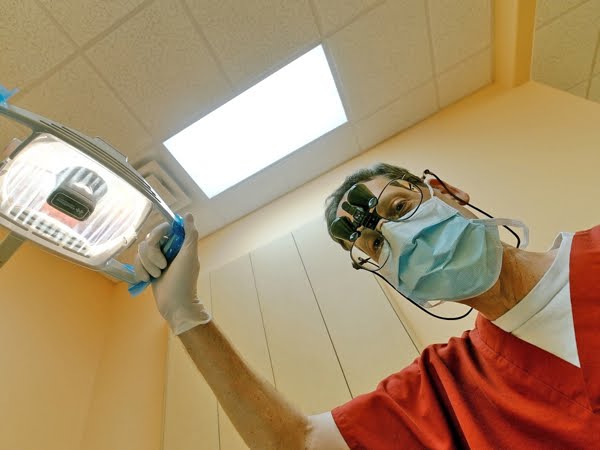 Dirty dentist dangles dick in patient's mouth ~ The Carnival of the ...