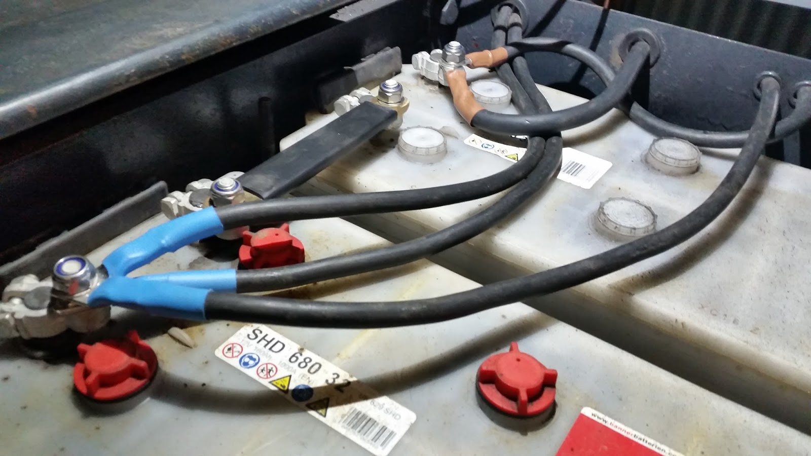 Tatra Overland Truck Build: Battery Connections and Wireing