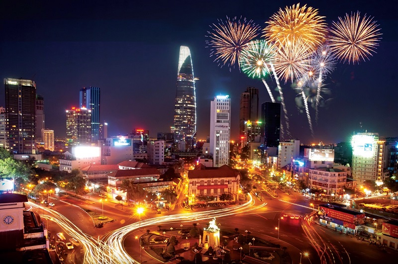 HCM City announces firework displays on New Year, Tet