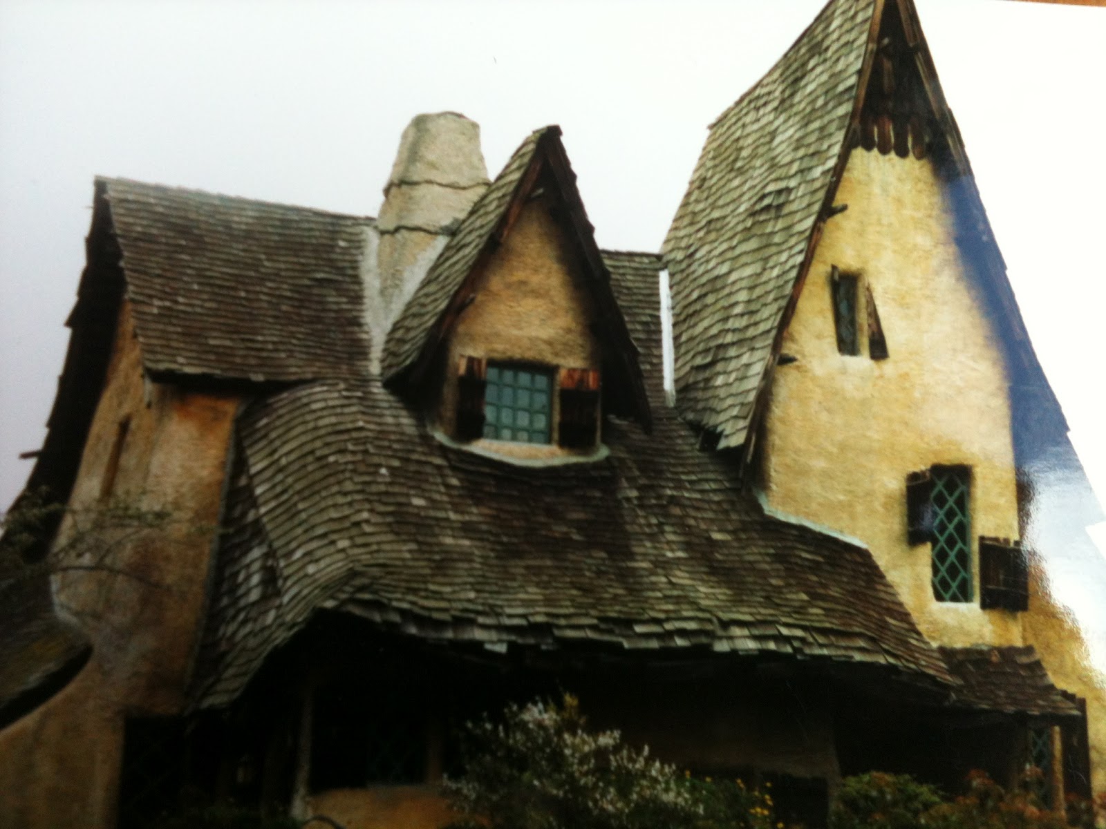View the Hocus Pocus House
