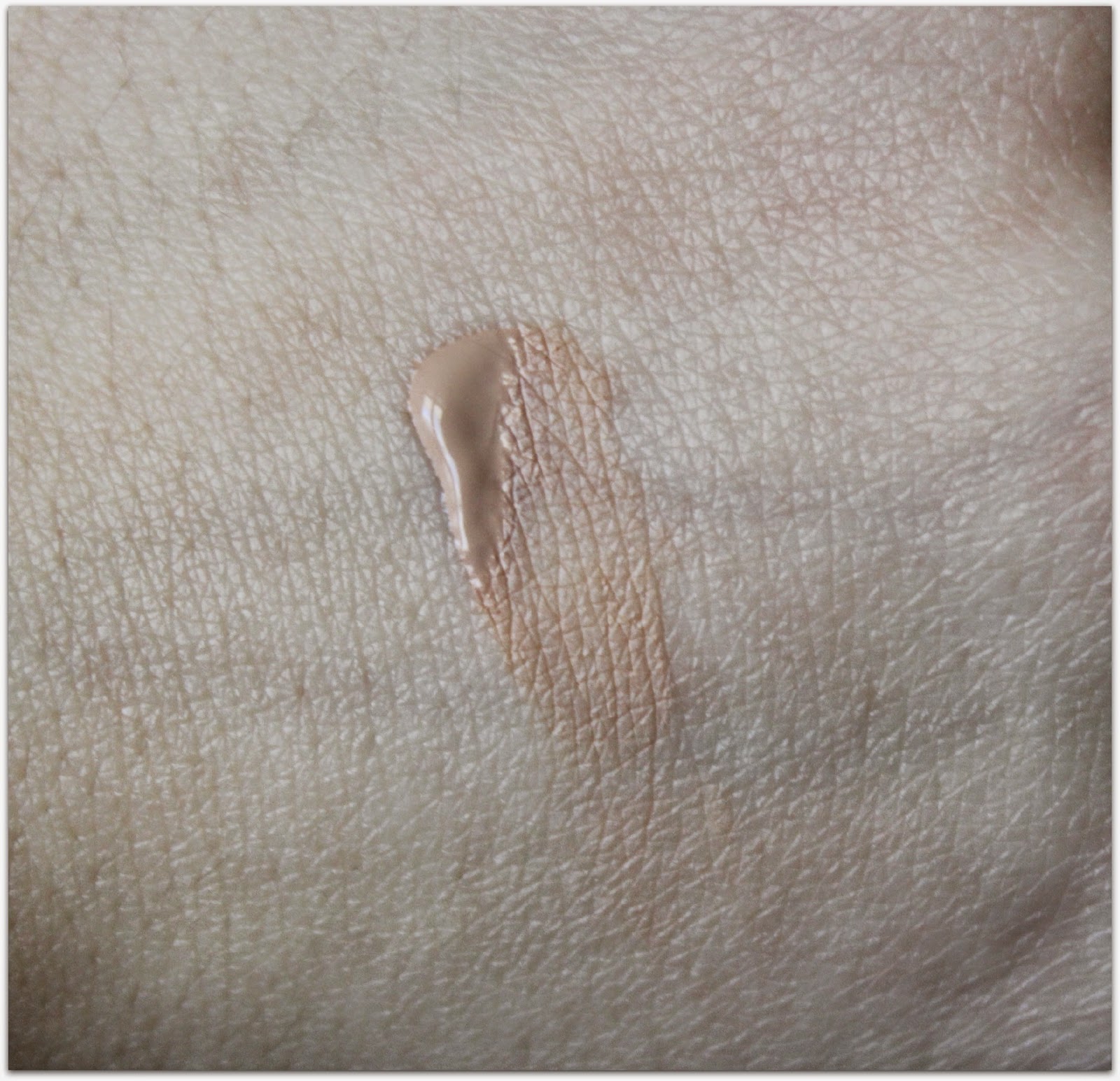 Review: L'Oreal Infallible Pro-Matte Foundation