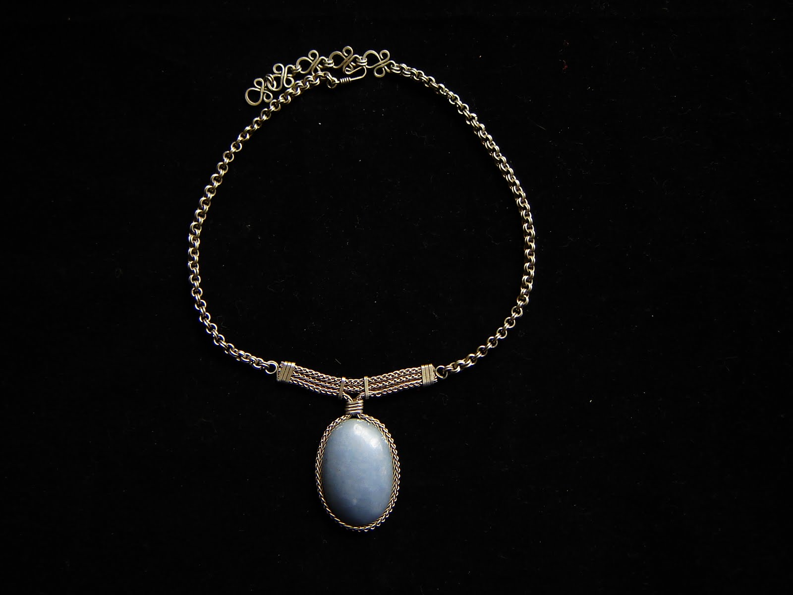 COLLARES PRECOLOMBINOS
