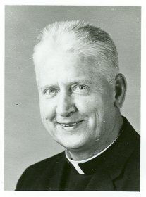 Day by Day with María: Fr. Walter Ciszek and the kingdom of God