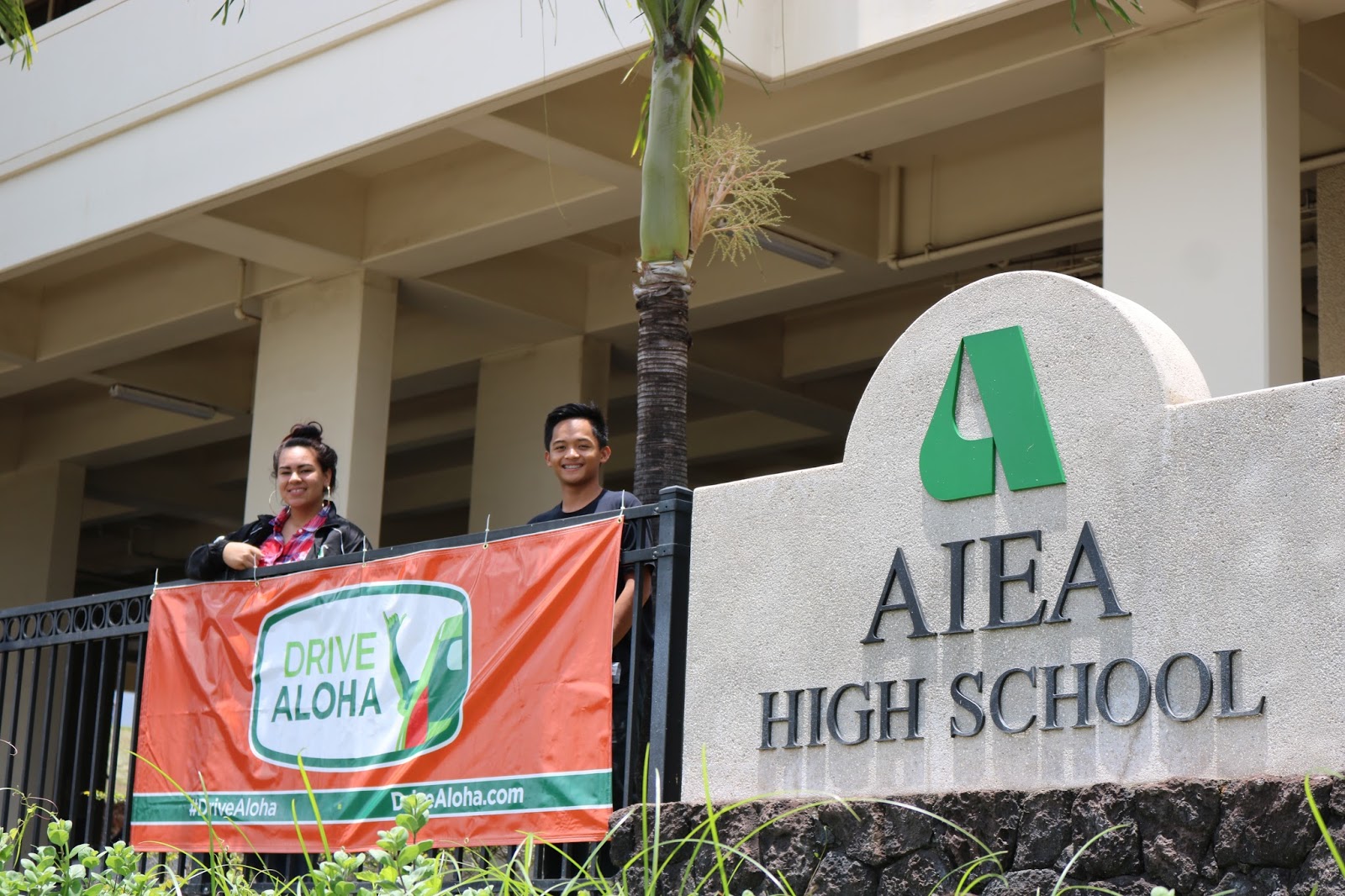 Drive Aloha Sign Waving Student Government and Peer Education