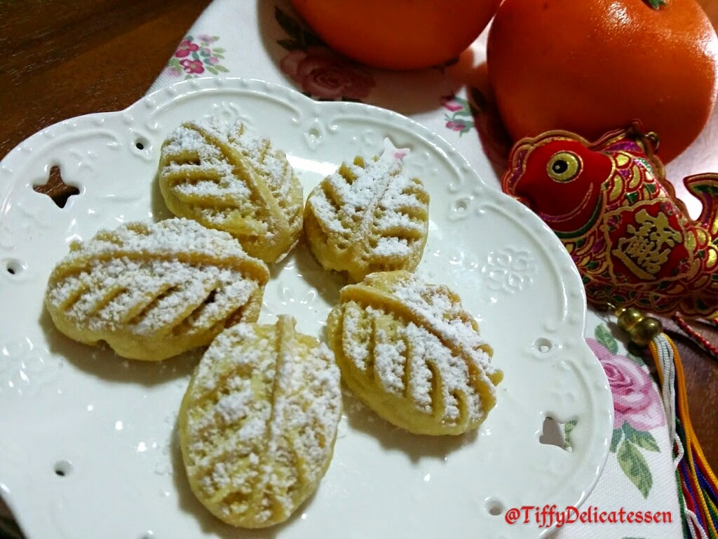 Tiffy Delicatessen: Kueh Makmur (Using Butter Method)
