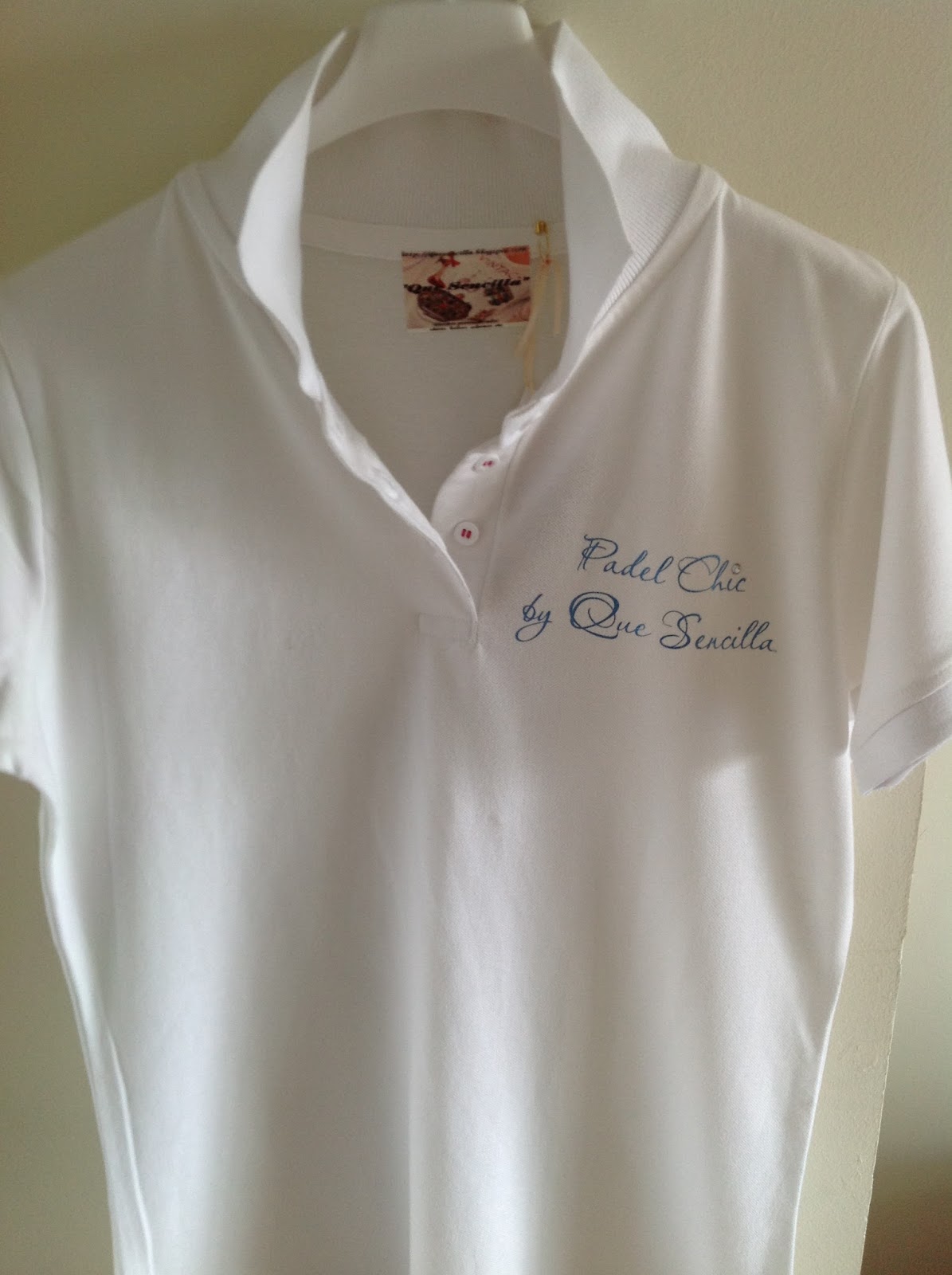 " Que Sencilla": "Padel Chic"